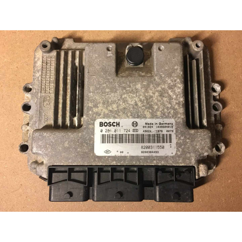 ENGINE ECU BOSCH EDC15C13-6.2 0281011724 RENAULT 8200311550 8200384493