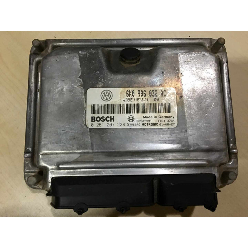 ECU BOSCH ME7.5.10 0261207228 SEAT IBIZA II / CORDOBA I (6K) 1.4i 44KW ...
