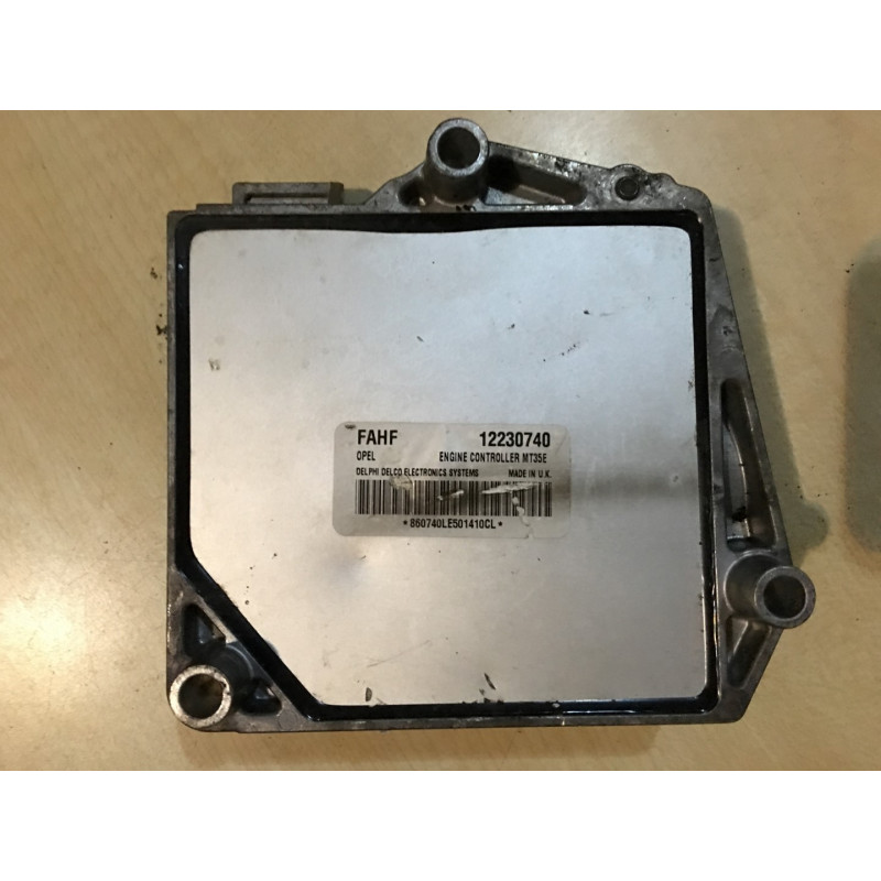 ENGINE ECU DELPHI DELCO MT35E OPEL 12230740 FAHF