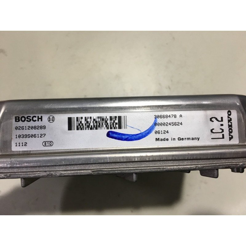 ECU MOTOR BOSCH ME7.0.1 0261208289 VOLVO 30668478A LC.2