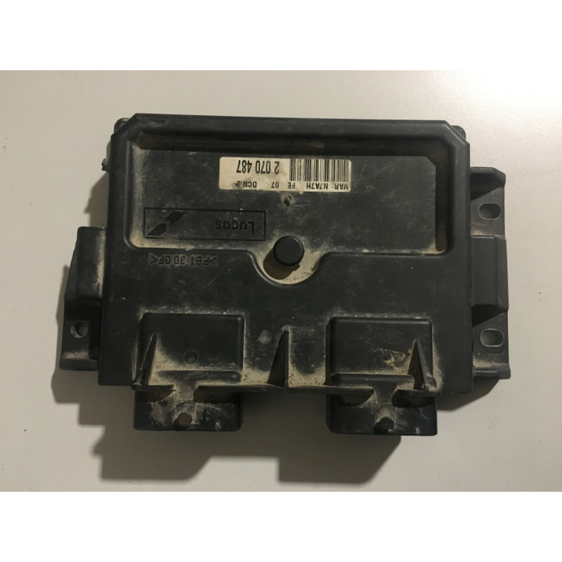 ENGINE ECU BOSCH ME7.5 0261206868 VAG 8E0906018B