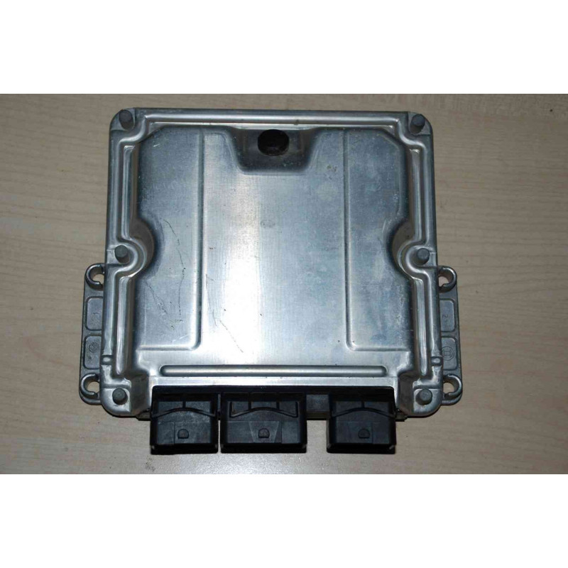 ECU BOSCH EDC15C2-10.1 0281011334 PEUGEOT 807 I / CITROEN C8 I 2.0 HDI ...