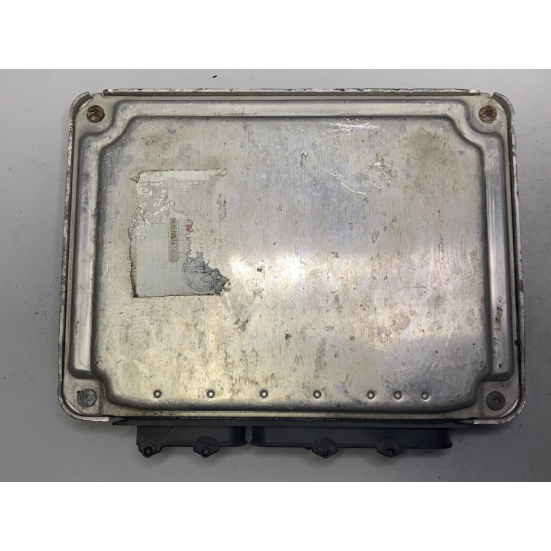 ECU MOTOR BOSCH ME7.5.10 0261207593 VAG 030906032DT