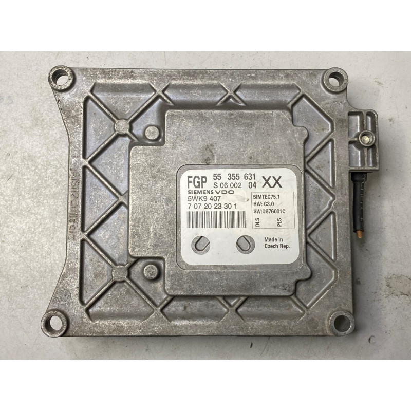 ENGINE ECU SIEMENS VDO SIMTEC 75.1 5WK9407 OPEL 55355631