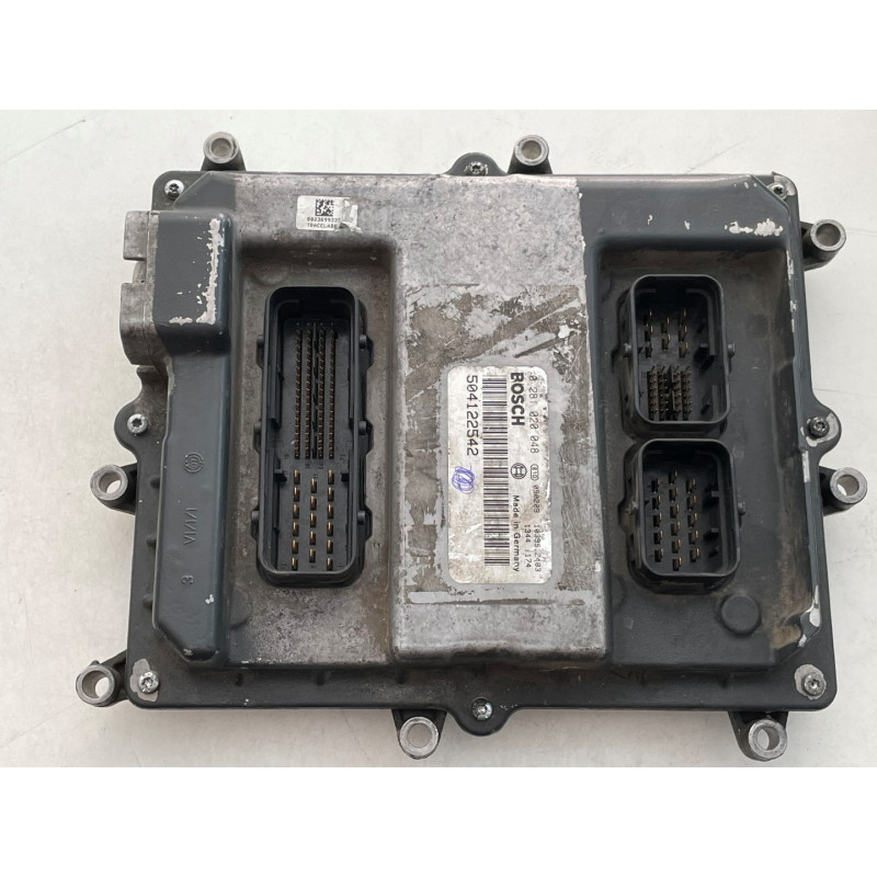 ECU MOTOR BOSCH EDC7UC31-12.10 0281020048 IVECO 504122542