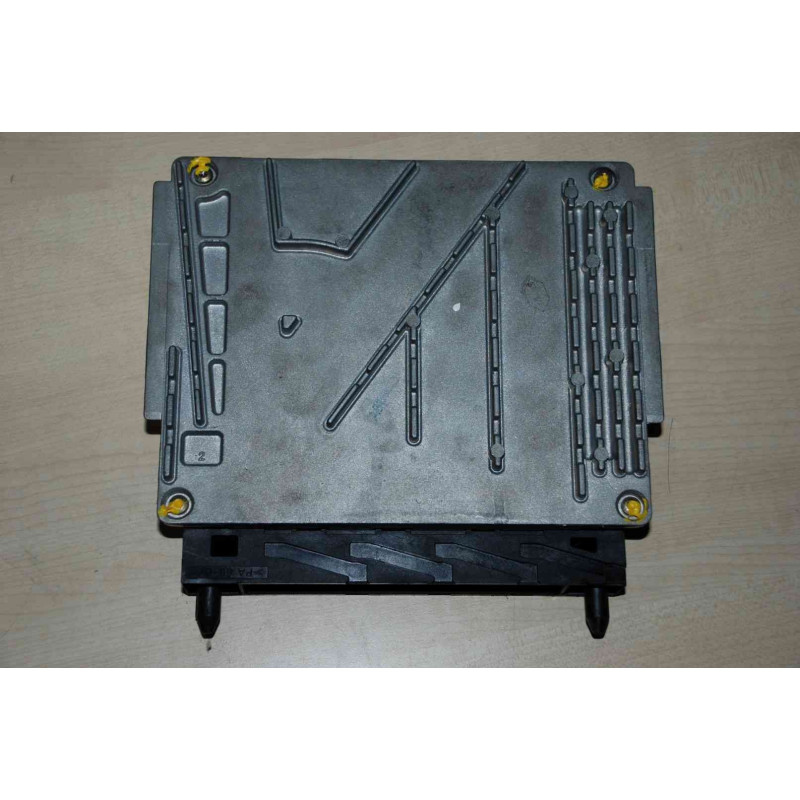 ECU MOTOR BOSCH ME7.0 0261206272 VOLVO 09470738B