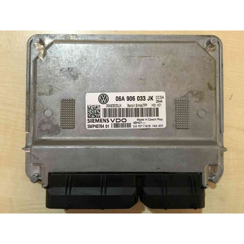 ECU MOTOR SIEMENS VDO SIMOS 7PP 5WP4076401 VAG 06A906033JK
