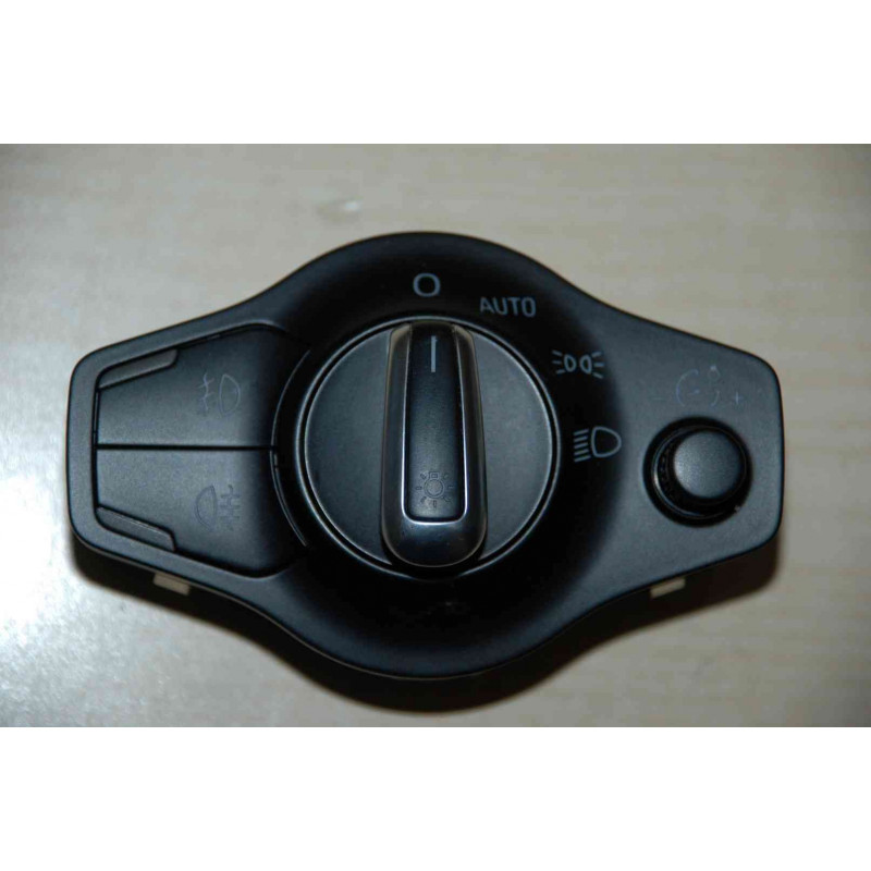 LIGHTS CONTROLS MODULE PREH 74850-135/0001 VAG 8K0941531AS