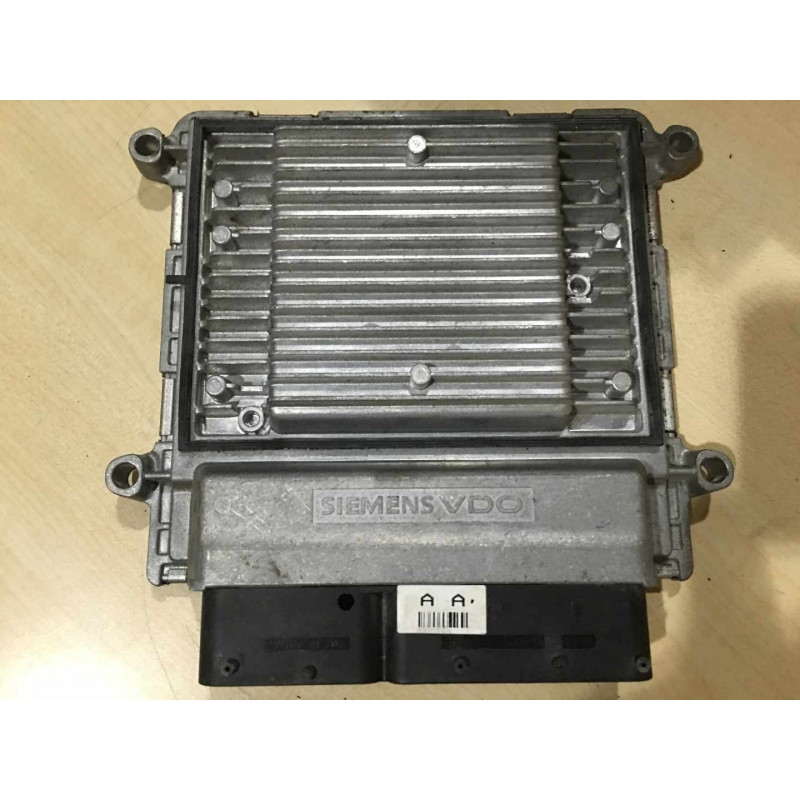 ENGINE ECU SIEMENS SIM2K-140 5WY5211C HYUNDAI 39110-25080
